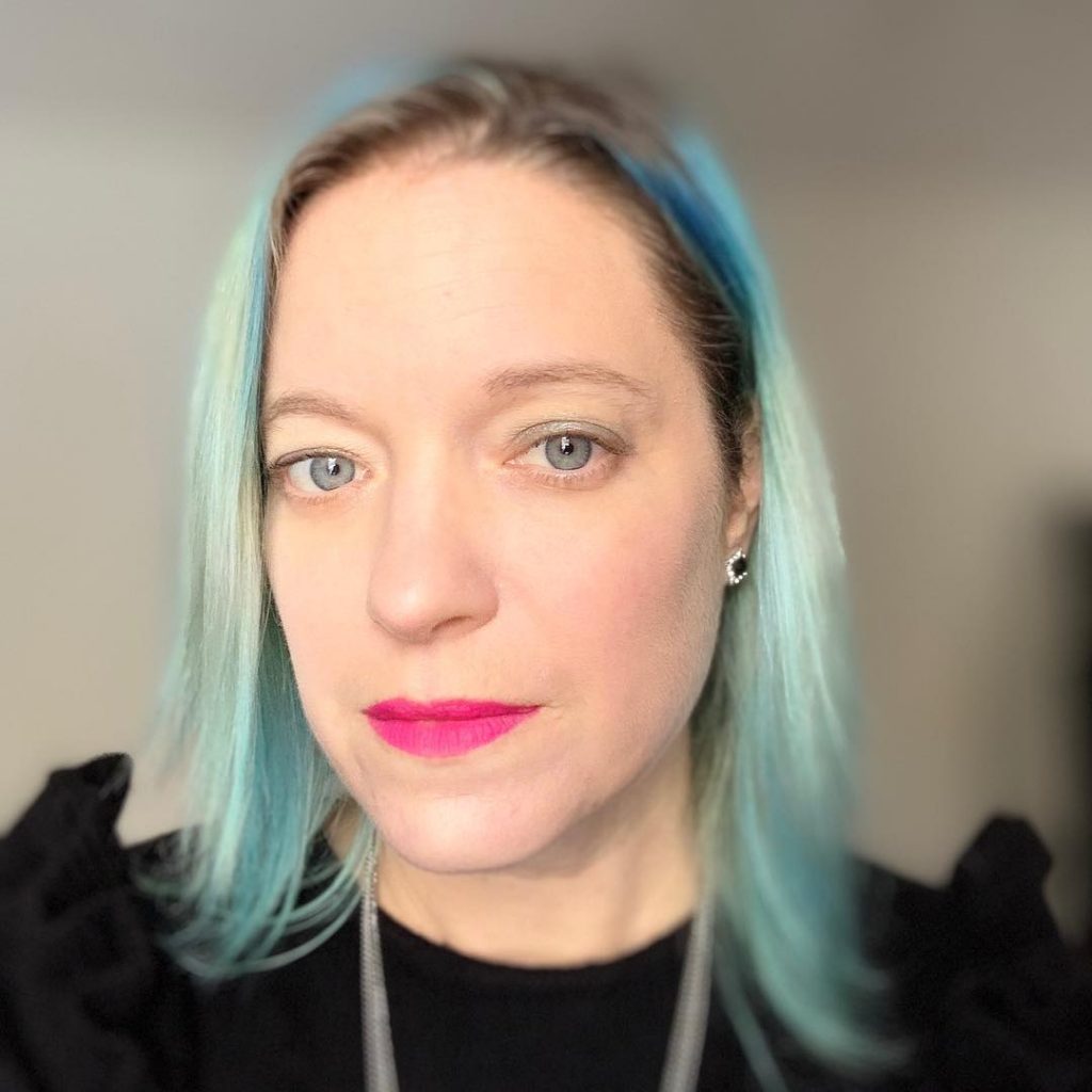 Podcast | Be Engaged and Inspired - Episode 1: Meet Heidi Hanson