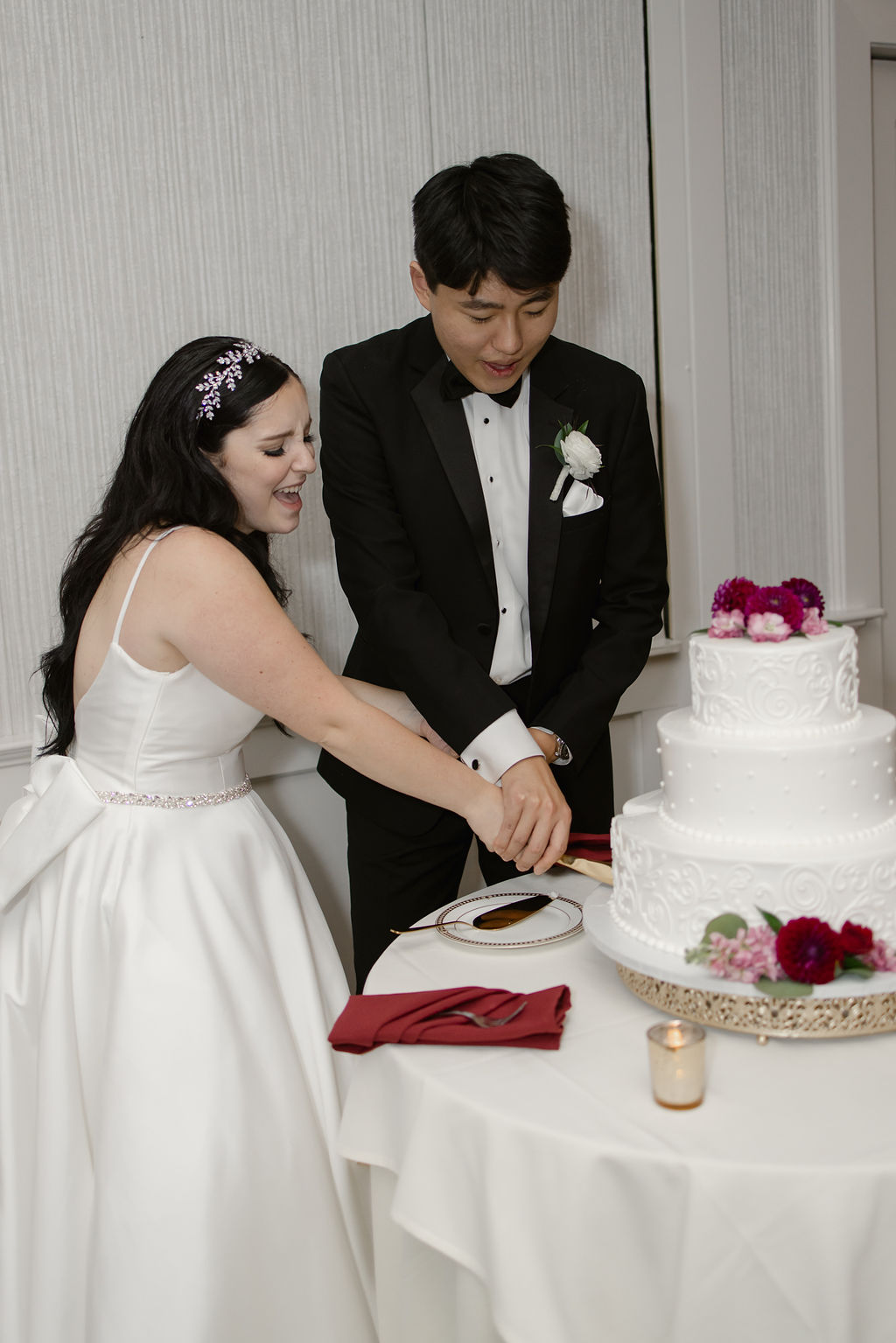Wedding DJ | Atmosphere Productions - Cake-Cutting Music